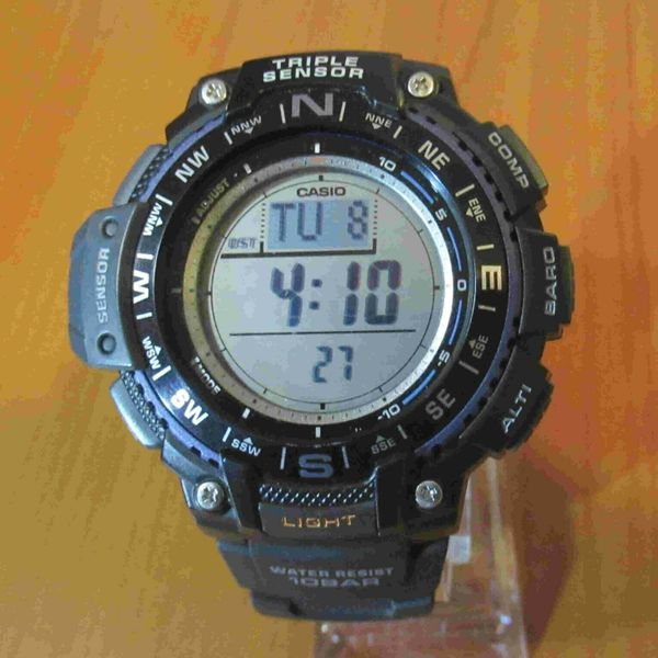 Boxed Casio Triple Sensor SGW-1000-1AER digital watch Module 3439 ...