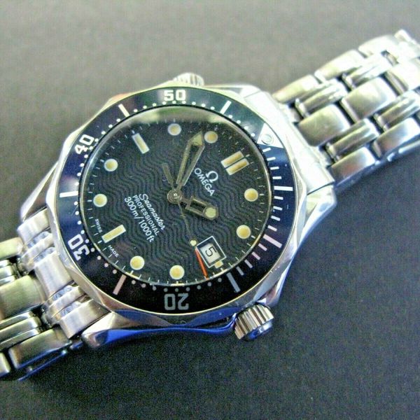 OMEGA SEAMASTER QUARTZ 300M MIDSIZE LOVELY LUME PATINA. RARE CAL 1438 ...