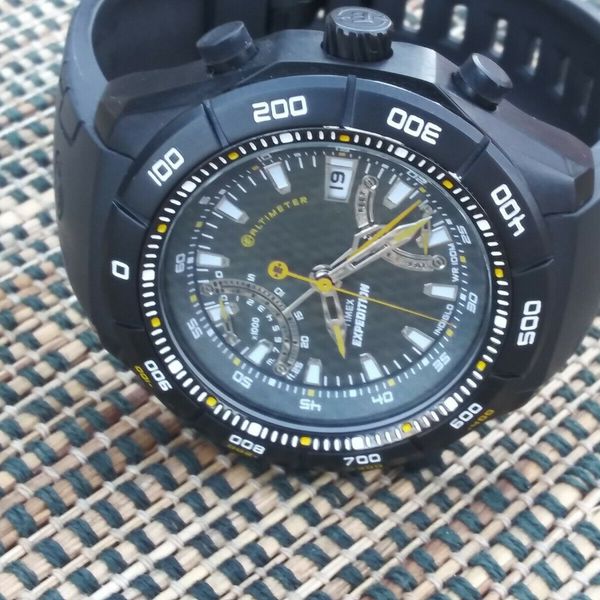 Timex Expedition E-Altimeter T49795 Indiglo big face sport Men's Quartz ...
