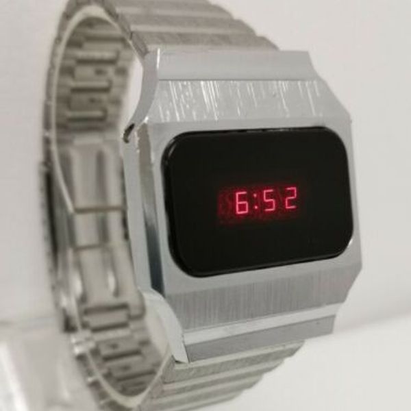 Vintage 1970s Timex 202 H Cell Red LED Digital Stainless Steel Gents ...