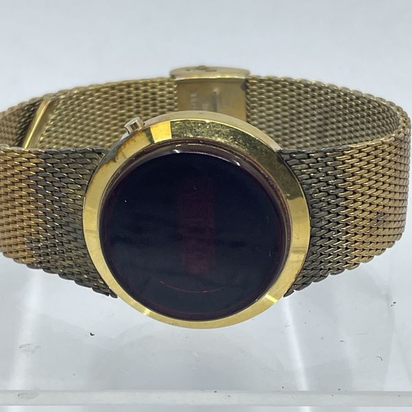 Vintage Timex Digital Watch Women's Water Resistant Gold Toned ...