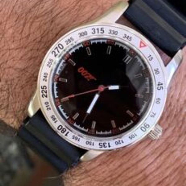 Fossil Limited Edition 007 James Bond Watch With Full Kit | WatchCharts ...
