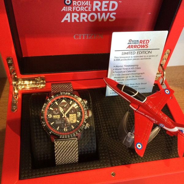 citizen eco drive RED ARROW SPECIAL EDITION MENS WRIST WATCH ...