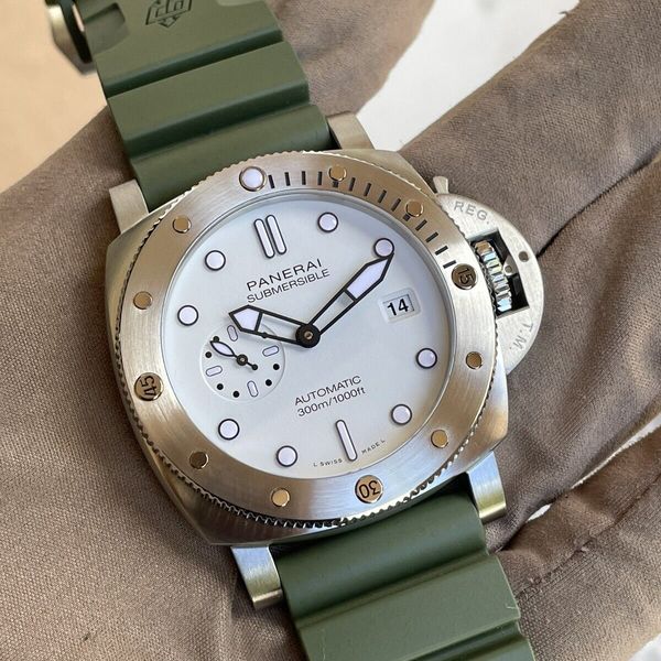 FS BNIB Panerai Submersible 1226 White Dial 44mm QuarantaQuattro [2022 ...