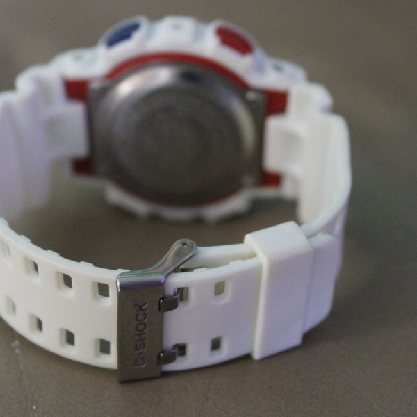 Casio G-Shock WR20BAR Watch Red Shock Resistance | WatchCharts Marketplace