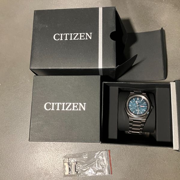 Citizen Zenshin Three-Hand Watch - 39mm Green Dial - Super Titanium ...