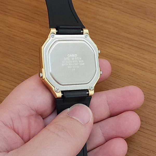 Casio W-217HM-9AV gold illuminator alarm chronograph digital wristwatch ...