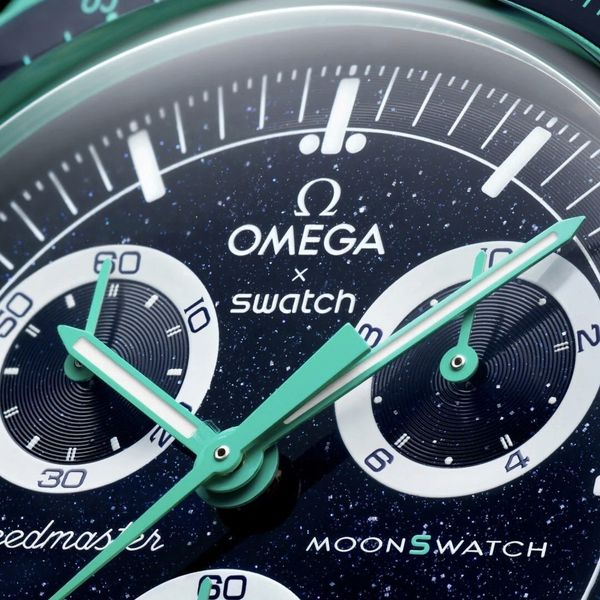 OMEGA x Swatch Mission On Earth Polar Lights Moonswatch Watch with ...