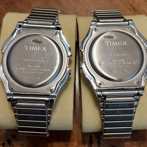 2 Timex Indiglo Digital Silver Tone Vintage Menâ s Watch 555 New ...
