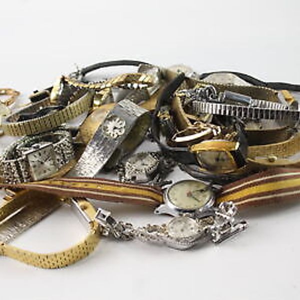 Womens Vintage Watches Hand-Wind Seiko Volvo Untested x 25 ...