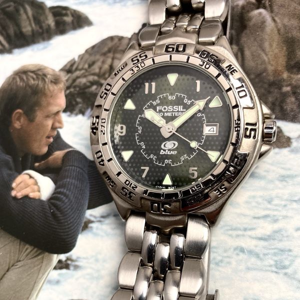 Fossil 90s Vintage 50M blue Quartz Sport Diver Watch Black Dial 40mm ...