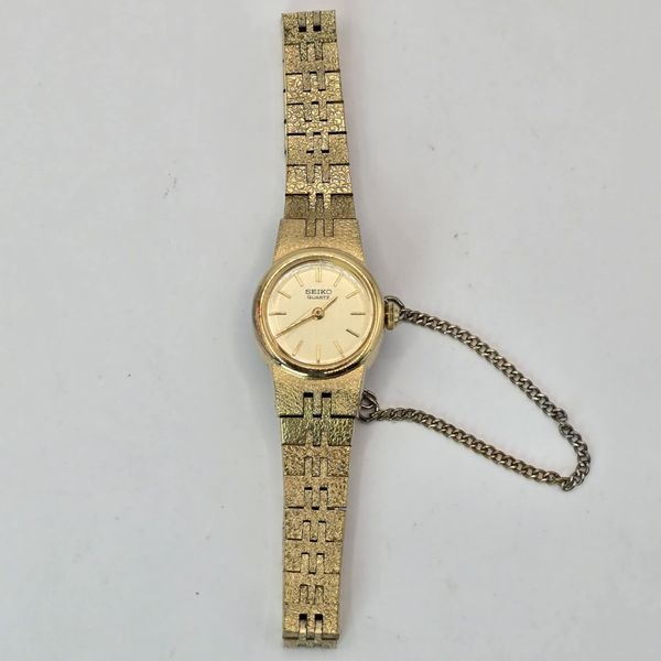 Vintage Seiko Watch Women Gold Tone Cream Dial Round Retro Classic - for repair | WatchCharts ...