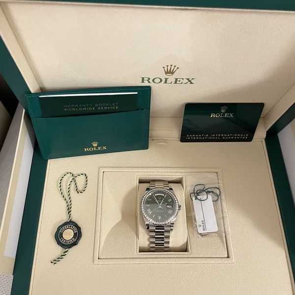 Rolex Day-Date 40 White Gold Olive Green Roman Dial Diamond Bezel NEW ...