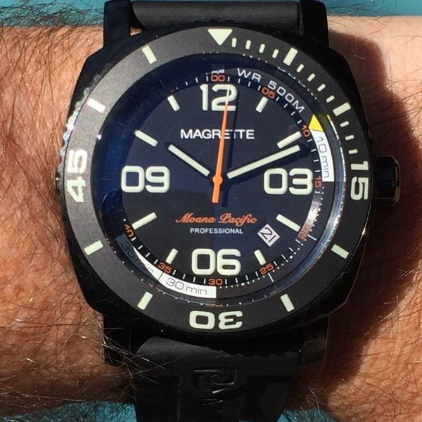 ***SOLD*** MAGRETTE MOANA PACIFIC PROFESSIONAL PVD Like new with box ...
