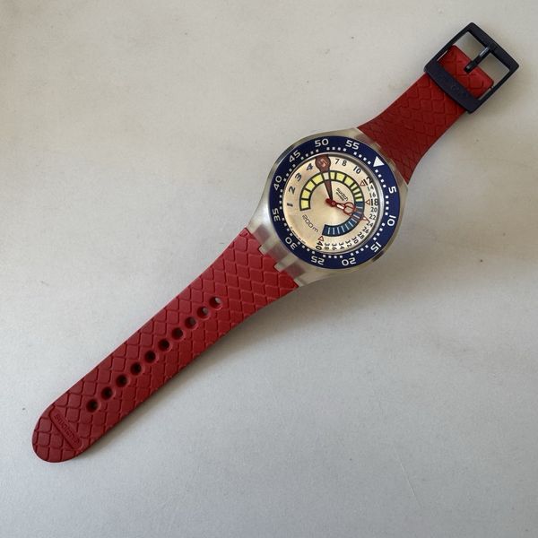 Vtg Swatch Watch RED SCALE TUNA Fun Scuba SUGK102 Diver 2004 Swiss ...