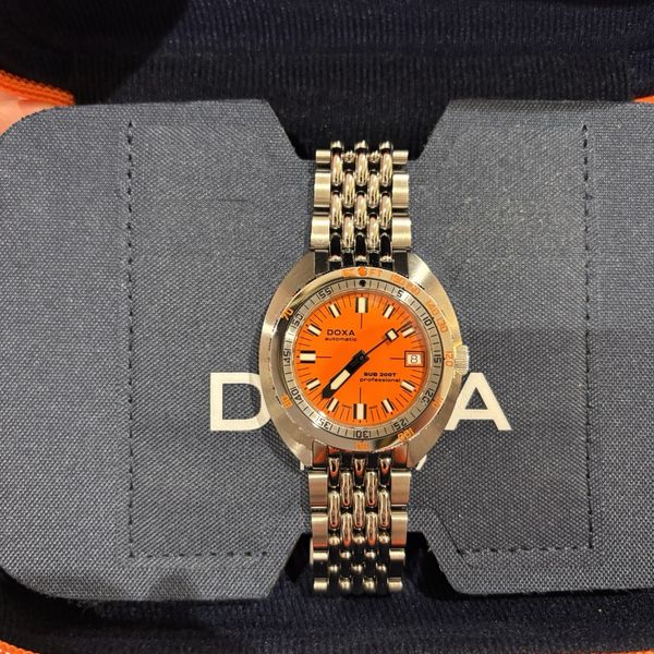2025 Doxa Sub 200T Professional - Very Good Condition, Full Set ...