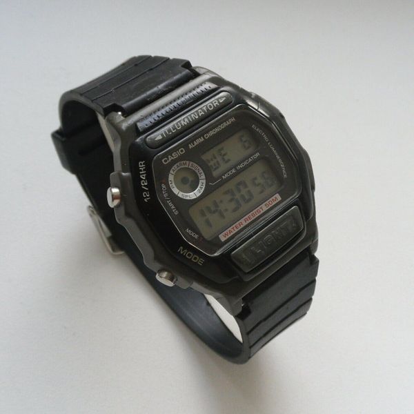 Casio W-88H Illuminator Alarm Chrono Original Vintage Digital Watch ...