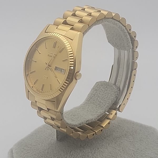 VTG Seiko SQ Watch Men 36mm Gold Dial Gold Tone Daydate Round 5Y23-8A69 New Batt | WatchCharts ...
