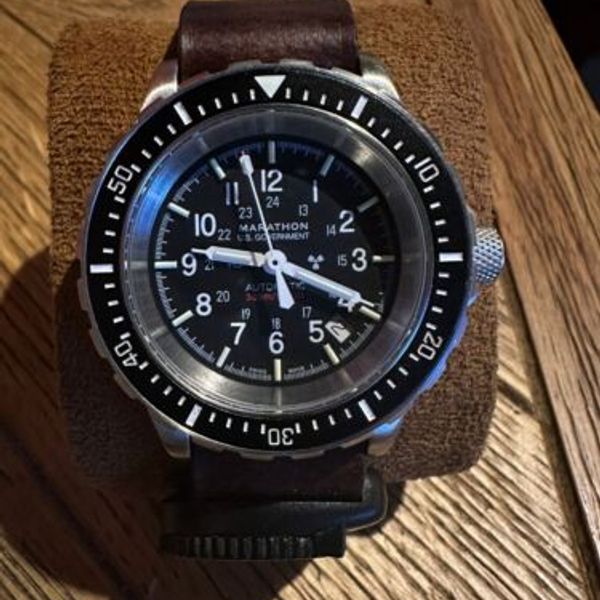 MARATHON GSAR Military Dive Watch 41 MM AUTO with extra straps ...