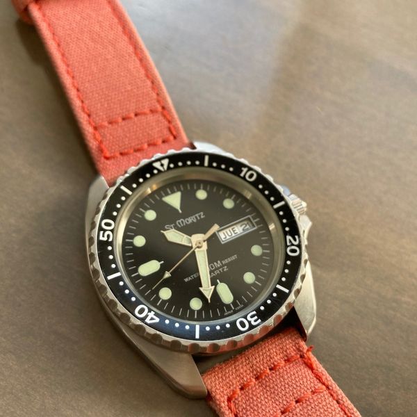 St. Moritz 200m diver, vintage. $100 | WatchCharts Marketplace