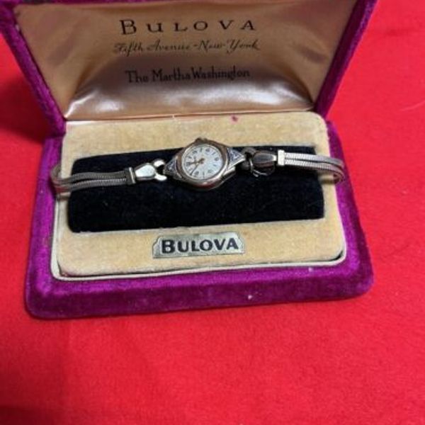 Vintage Ladies Bulova Martha Washington Watch 10K Gold Filled with ...