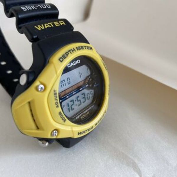 Vintage Casio SNK-100 994 Depth Meter Watch NEEDS REPAIR Read ...