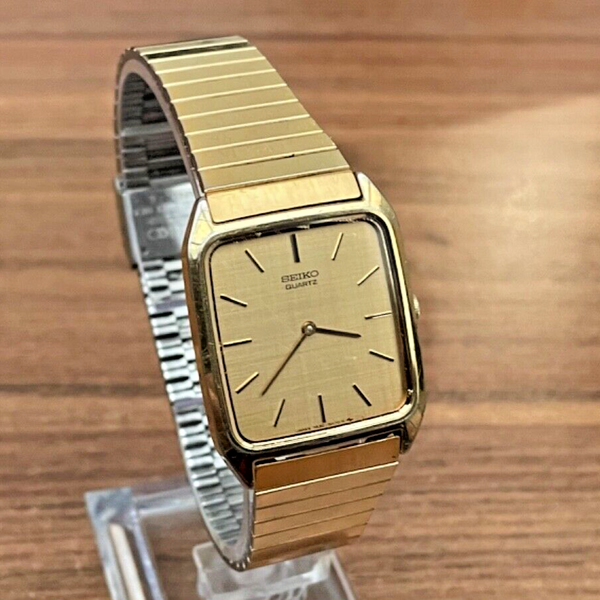Seiko tank men's watch, works well and keeps time, vintage wear and ...
