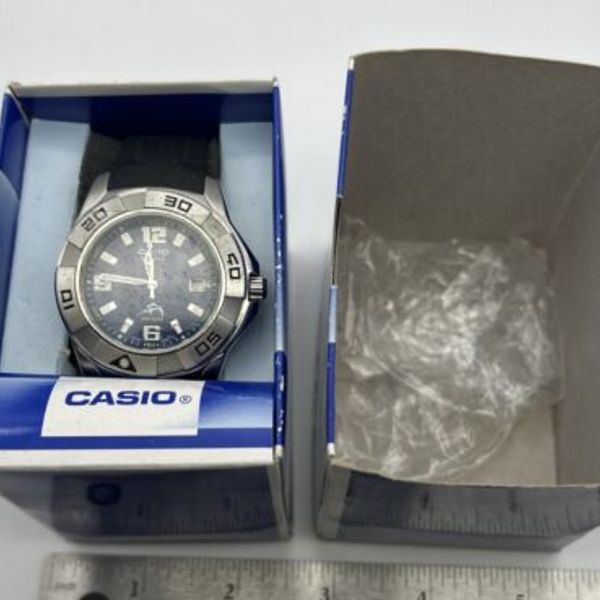 MDV-100 Casio Swordfish Diver 200M Quartz Men Watch New In Original Box ...