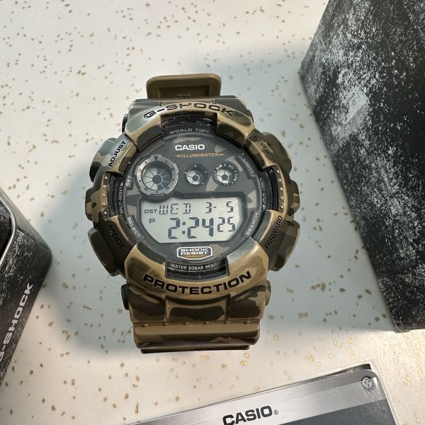 Casio G-Shock Watch 5522 Tactical Woodland Camo W/ Original Case ...
