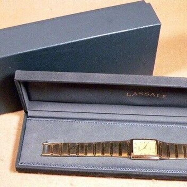 Rare SEIKO LASSALE ULTRA THIN MEN GOLD DRESS WATCH JAPAN Amazing condition | WatchCharts Marketplace