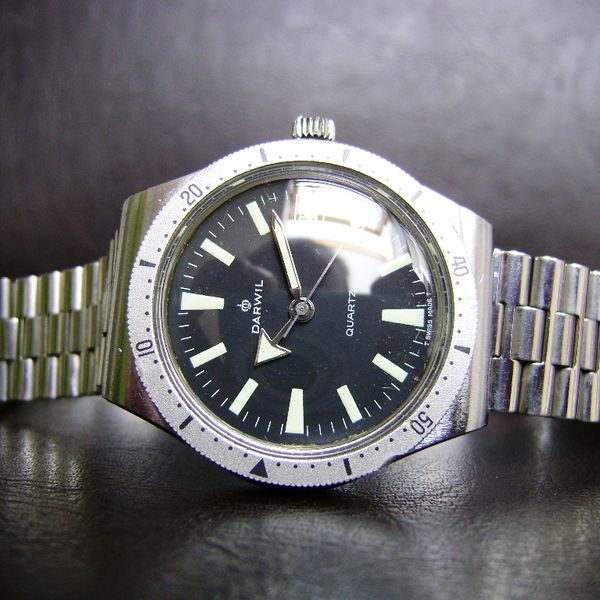 Darwil Quartz Diver vintage swiss made rare wristwatch | WatchCharts ...