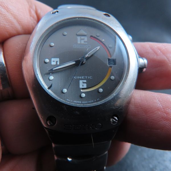 3M22 Japan Seiko Kinetic Quartz Unisex Watch (Need Repair)(Work ...