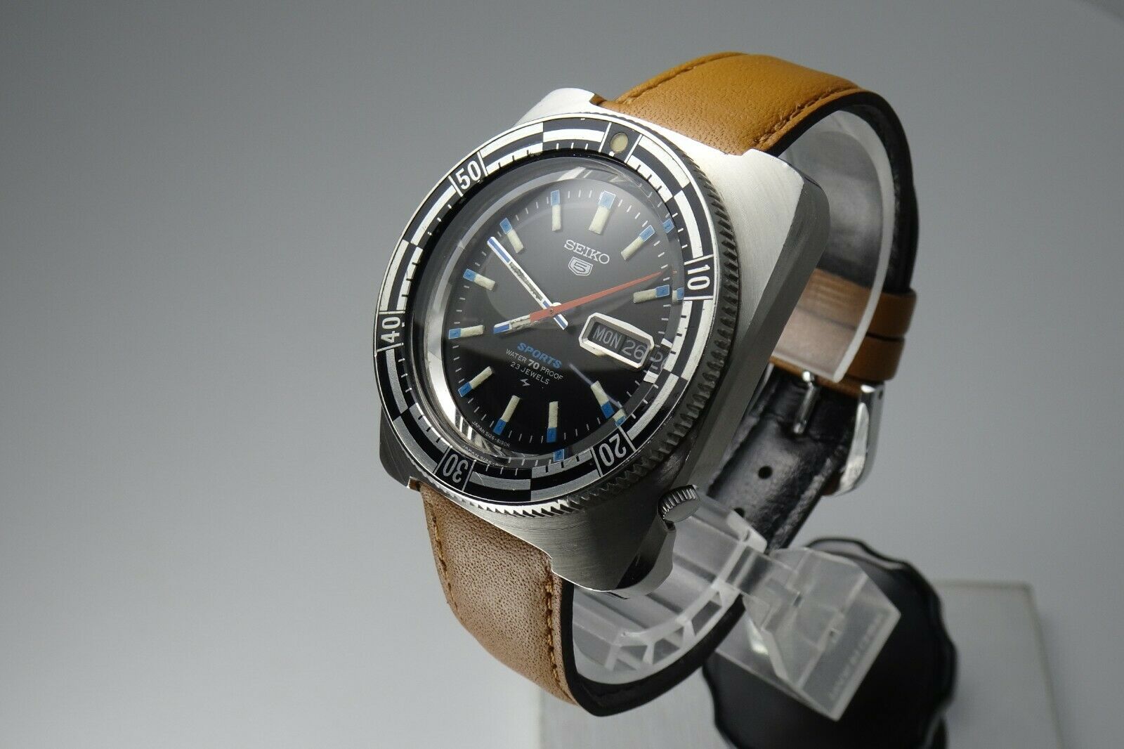 Vintage 1969 JAPAN SEIKO 5 SPORTS 5126-8130 23Jewels Automatic. | WatchCharts Marketplace