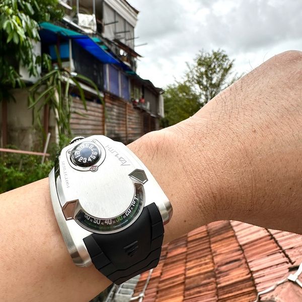 Azimuth Land Cruiser | WatchCharts Marketplace