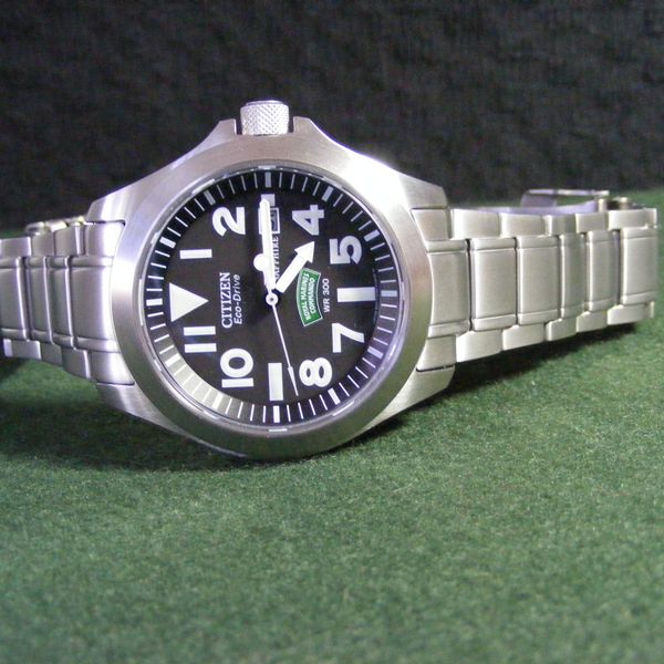 Citizen Eco-Drive Royal Marines Commando Super Tough Titanium (BN0110 ... Citizen Eco-Drive Royal Marines Commando Super Tough Titanium (BN0110 ...