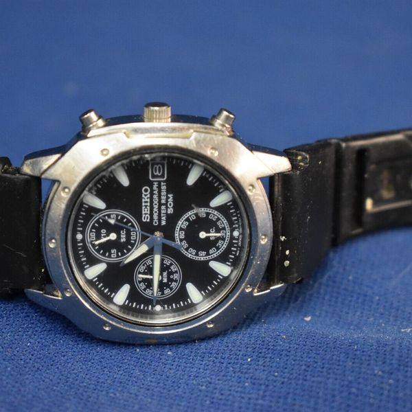 V657 Japan Seiko Chronograph Quartz Men Watch Running Good ...