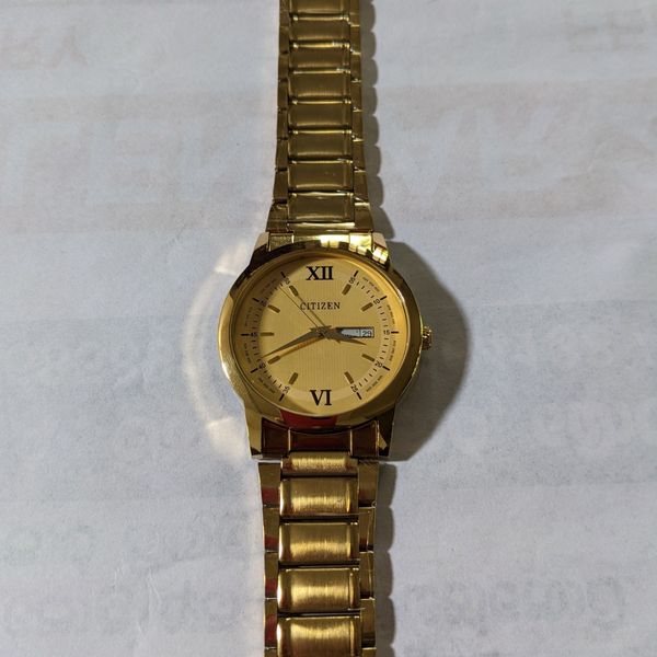 citizen quartz mens watch day & date Gold Color Made in Japan ...