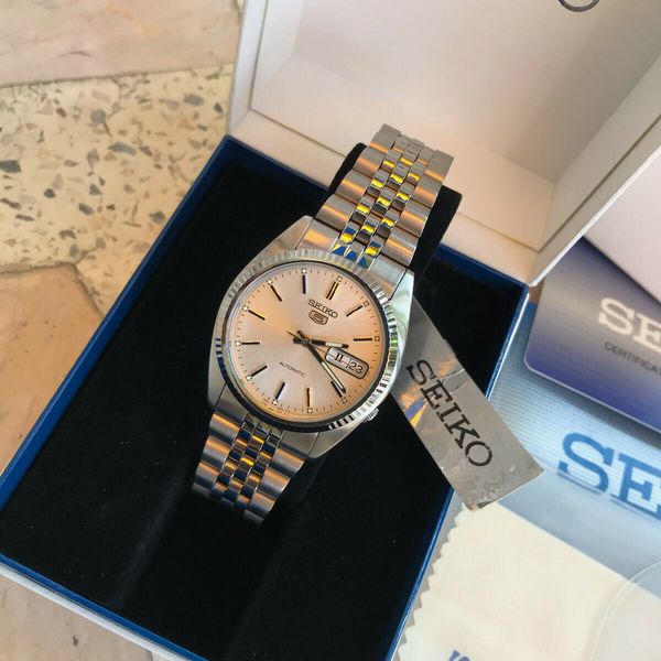 Seiko 5 Datejust Automatic SNXJ89, Japan | WatchCharts Marketplace