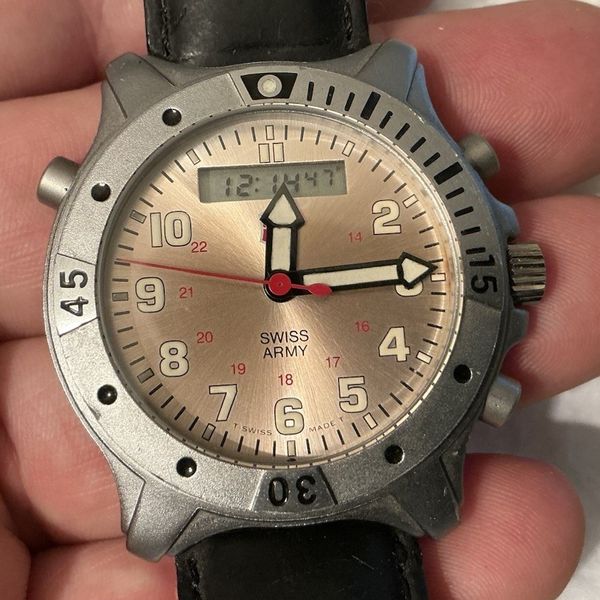 Rare Victorinox Swiss Army Men Watch 24403 Centurion Analog Digital ...