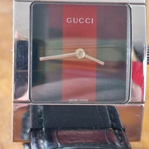 GUCCI MENS WATCH COLOURED FACE. | WatchCharts Marketplace
