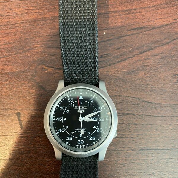 MENS SEIKO SNK809 AUTOMATIC BLACK DIAL WRISTWATCH WATCH | WatchCharts ...