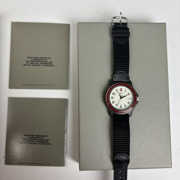 Vintage Victorinox MARLBORO Swiss Army Military Red Bezel Watch Nib ...