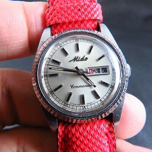 SWISS MADE MIDO COMMANDER DAYDATE AUTOMATIC LADY WATCH | WatchCharts
