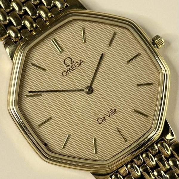 OMEGA De Ville Vintage 1980â s Menâ s Swiss Quartz Gold Octagon Dress ...