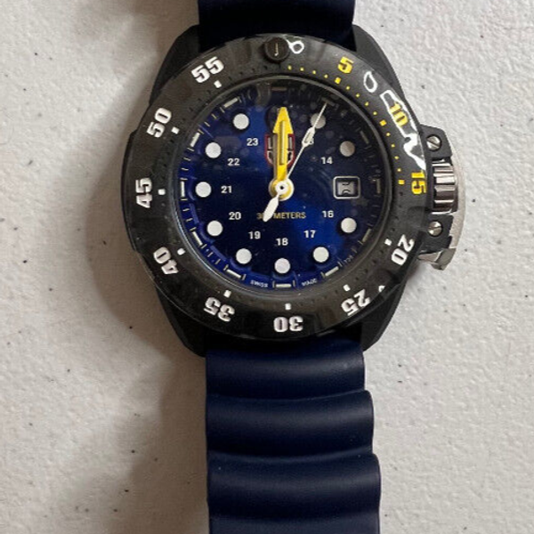 Luminox Scott Cassell Deep Black Dial Men's Watch Series 1550 Sea ...