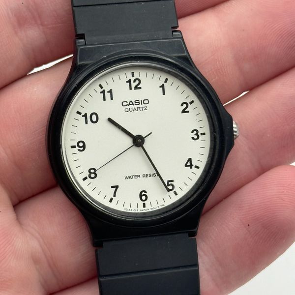 35mm Working Casio MQ-24 1330 Quartz Rubber Strap Watch New Battery 9 ...