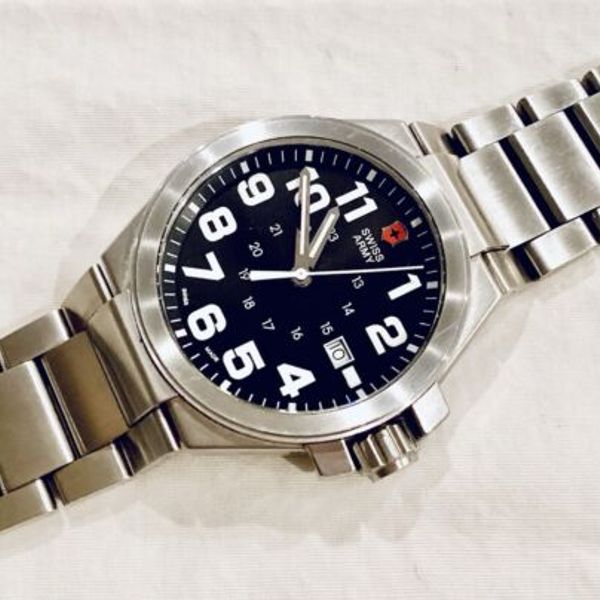 41mm Victorinox Swiss Army 241163 Convoy Men's Quartz Stainless Steel ...