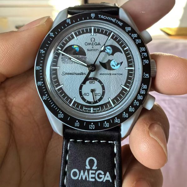 Omega x Swatch MoonSwatch "Mission To The EarthPhase" Bioceramic 42mm ...