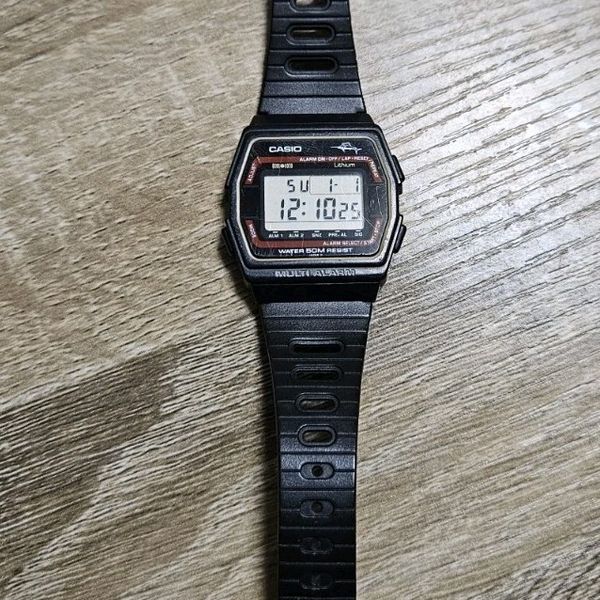 CASIO MARLIN W-25 VINTAGE DIGITAL WATCH RARE "Red Line" JAPAN 1980s ...
