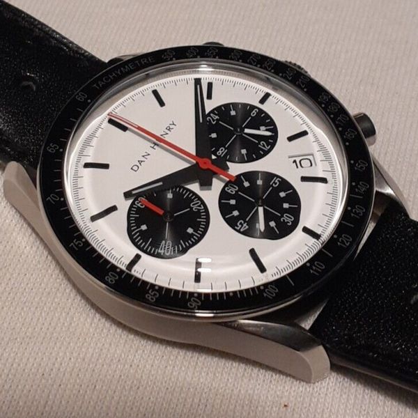 DAN HENRY 1962 RACING CHRONOGRAPH, MECA-QUARTZ, PANDA DIAL, DATE, MINT ...